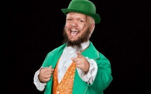 Is Hornswoggle Married? His Bio, Age, Wife, Father, Family, Net worth ...