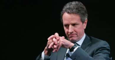 Is Timothy Geithner Married? His Bio, Age, Wife, Kids and Net worth ...