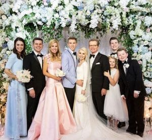 Tarhonda Thomas Biography & Wiki: Find out her age, wedding, family ...